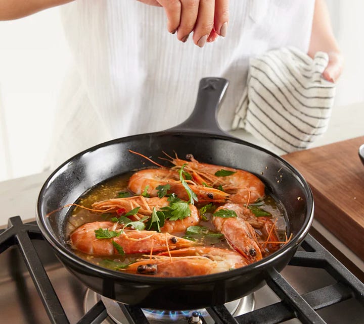 A Guide To Different Types of Pans + Skillets