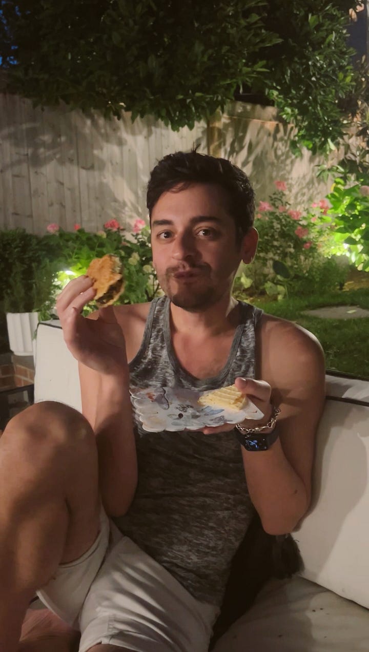 A Garden Style Dinner Party - THE FLOWERS by Kyla Malkani