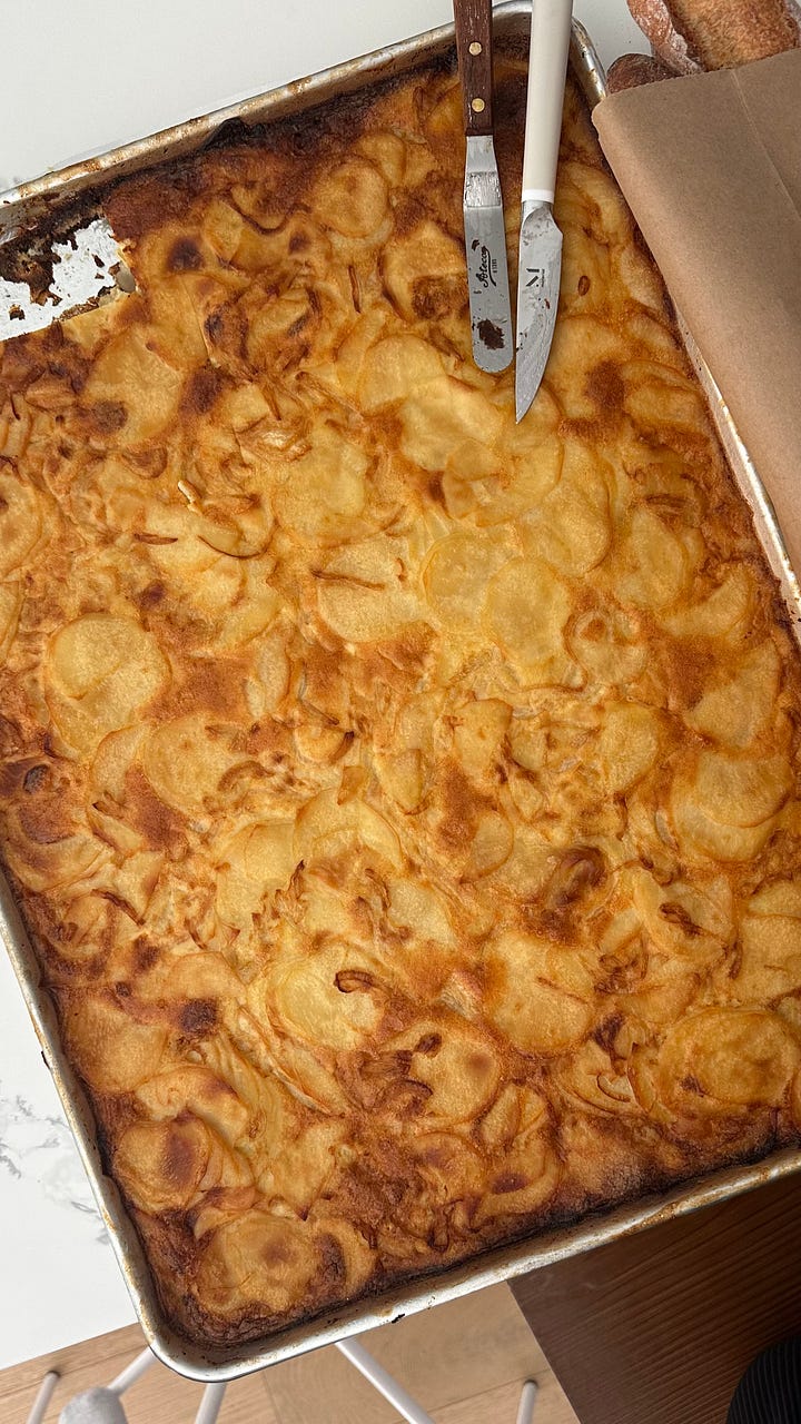 Issue 53 — Hot Goz Summer 🍕 With Cocktails AND Wine