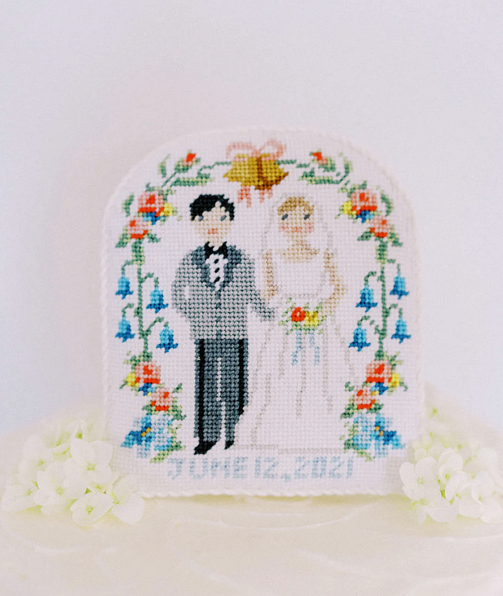 How to finish a needlepoint 3D gusseted stand up