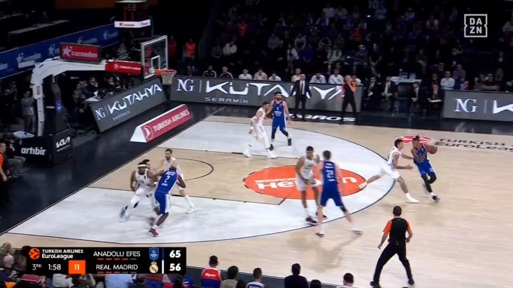 The Hoops Official - March 2023 - The Hoops Official