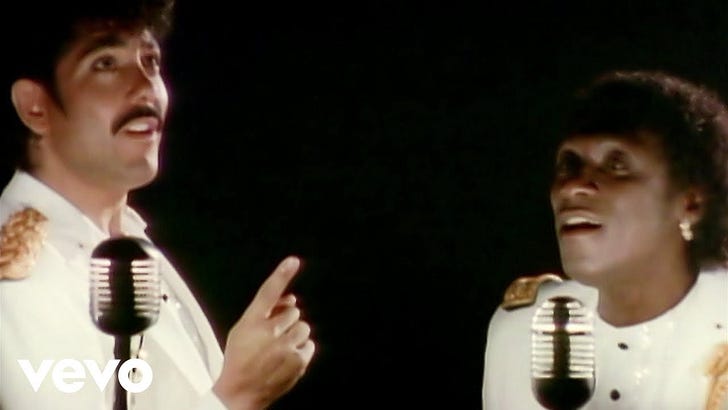 Sunday Songbook: Musicians on Musicians - Geoff Olson 2.0