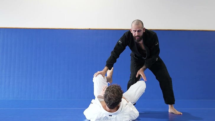 Diving Deep: The Knee Slice Pass - Jiujitology
