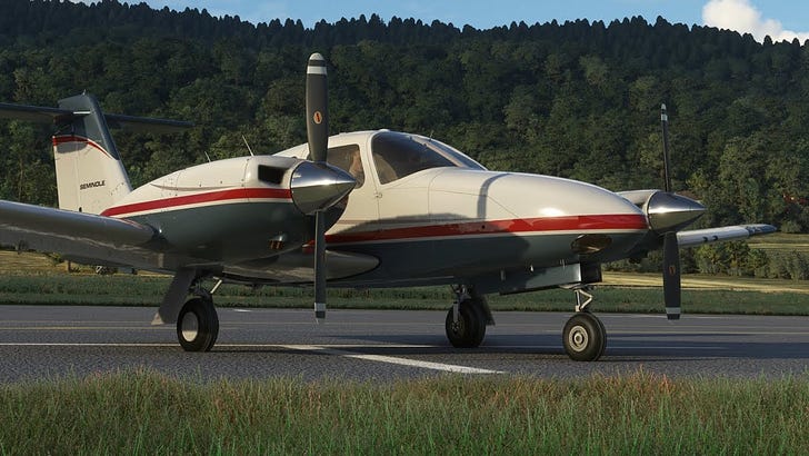 First look at the Carenado Piper PA-44 Seminole in Microsoft Flight ...